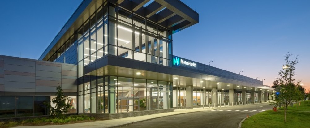 MetroHealth opens new health & surgery center to service southern ...