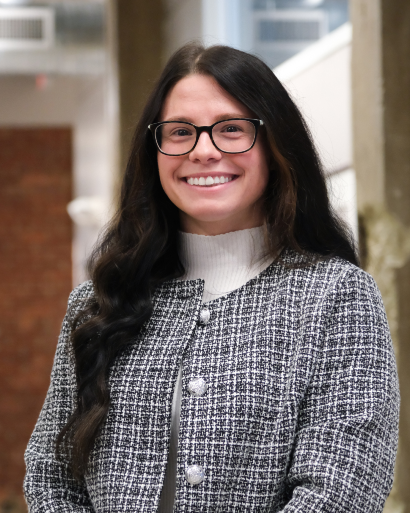 Chelsey Ferris - Signet LLC